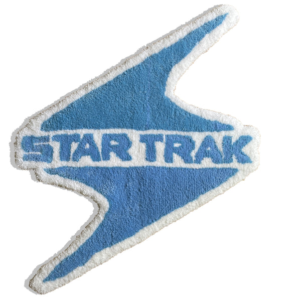 STAR TRAK – Amour